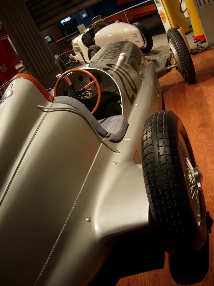 CMC M-103 _ Mercedes-Benz W25 #20 _1934 | Modèles CMC | FABRICE ...