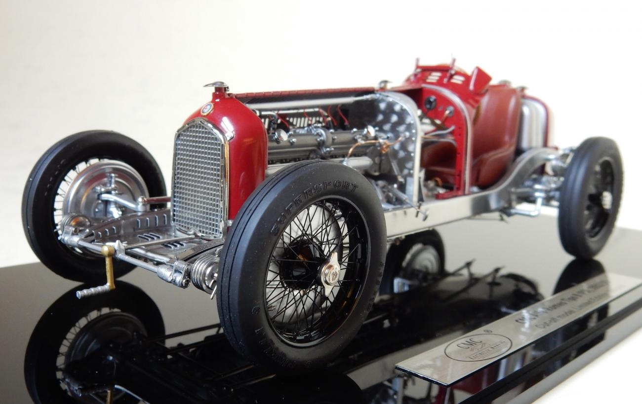 CMC M-257 _ Alfa Romeo Tipo B P3 _ 1932/33 Cutoff model avec vitrine et ...
